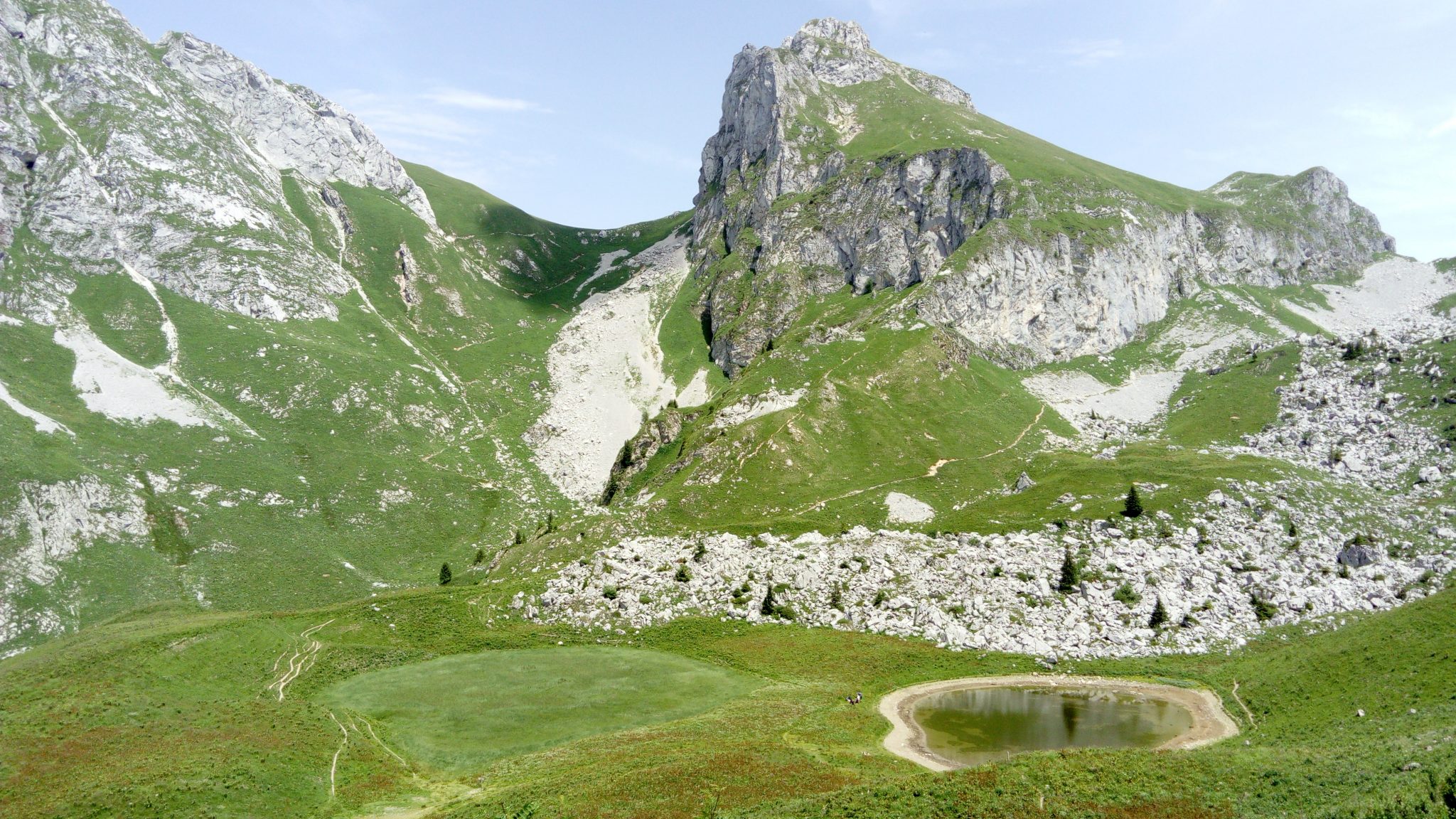 Randonnée : Le lac de la Case - Altitude1989