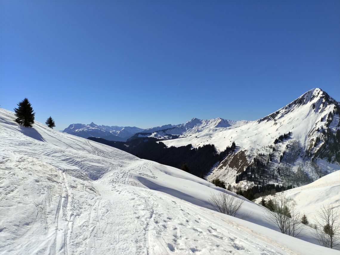 Randonnée raquettes : Col Ratti - Altitude1989