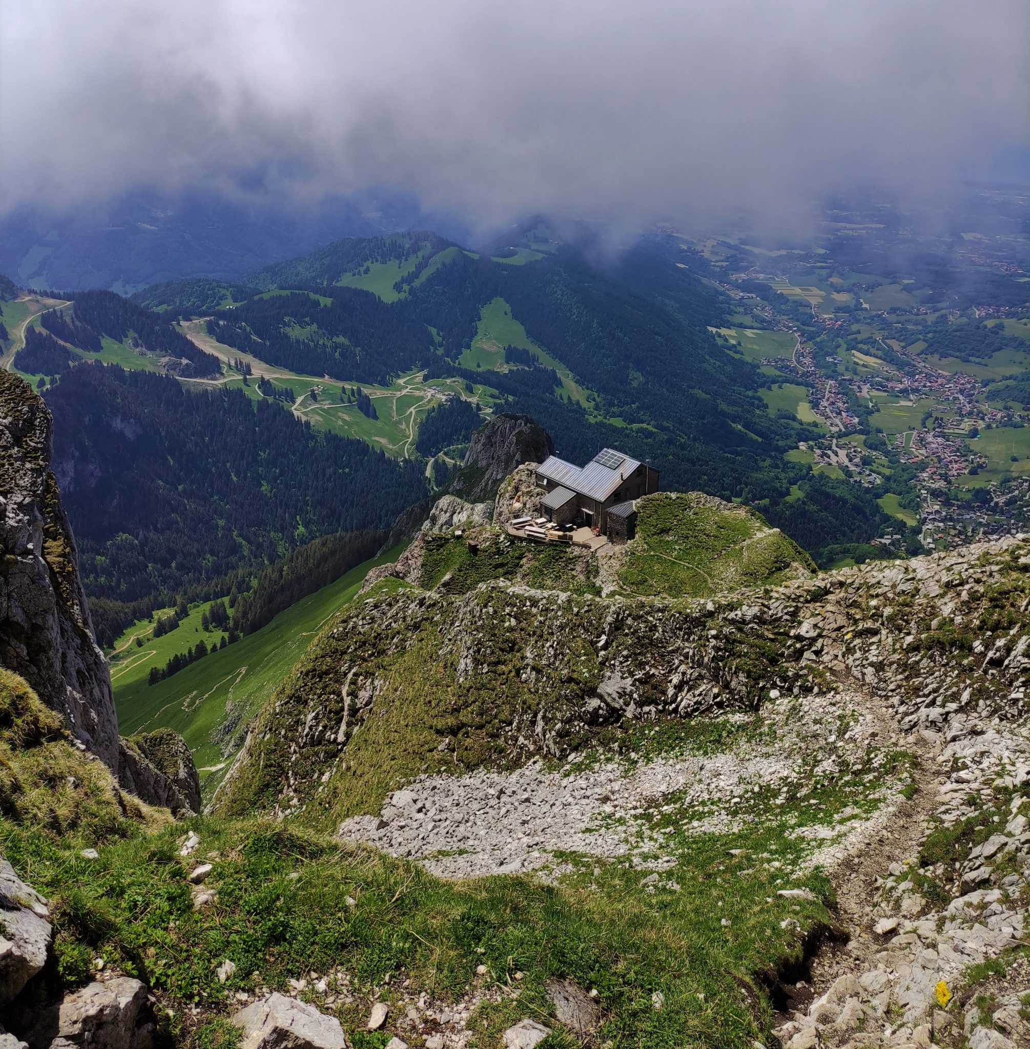 Randonnée : La Dent d'Oche - Altitude1989